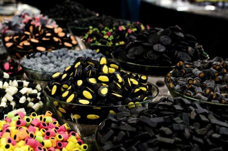 Black Party Themes - Easy Black Party Ideas | Parties Made Personal