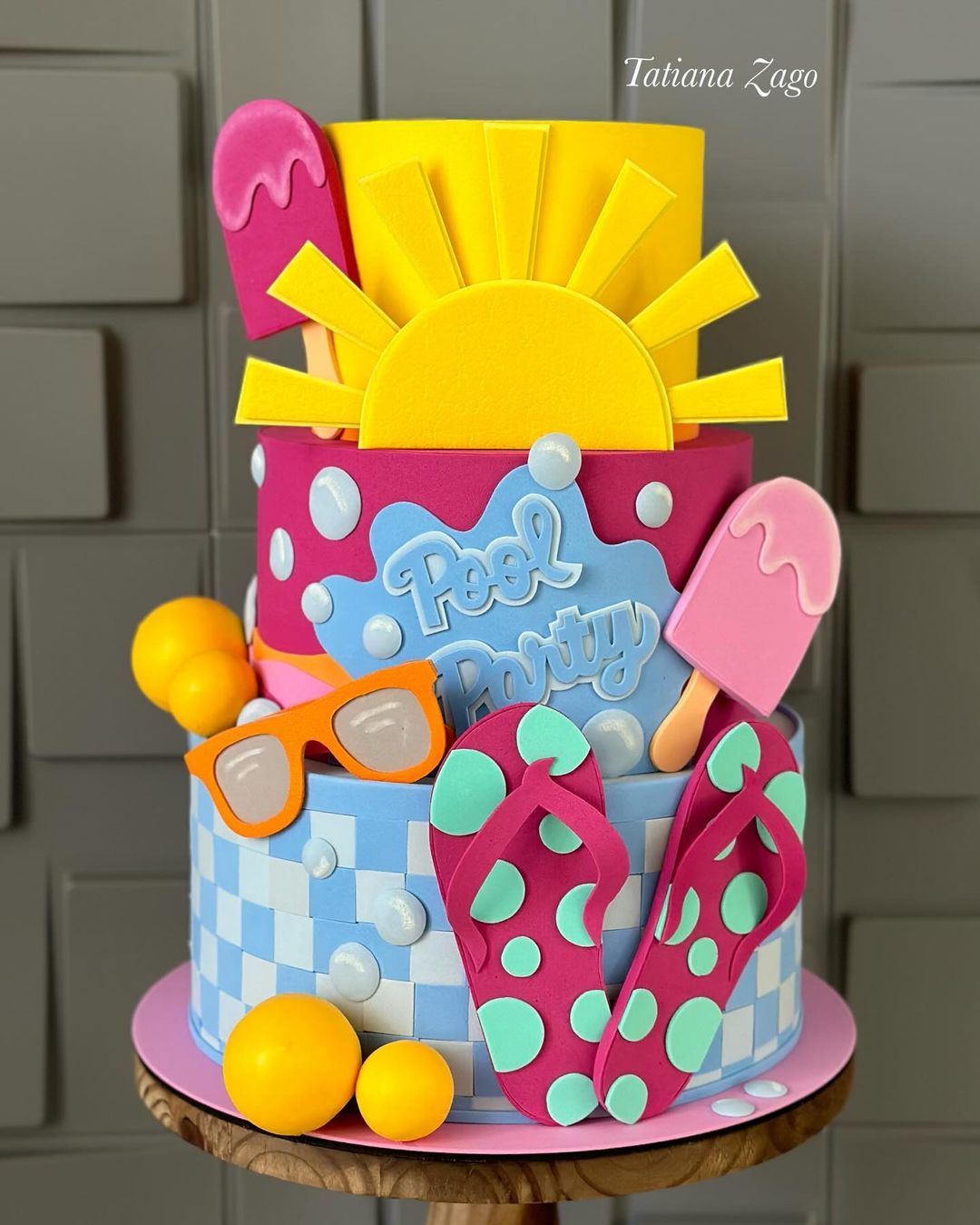 Amazing Pool Party Cake Ideas | Parties Made Personal